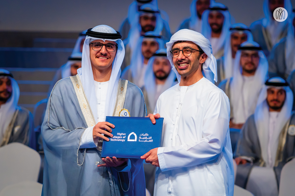 Abdullah bin Zayed attends graduation of distinction students at Higher ...