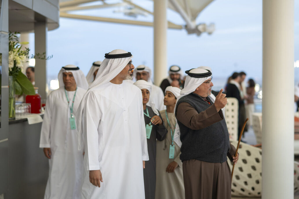 Khaled bin Mohamed bin Zayed attends final day of Formula 1 Gulf Air ...