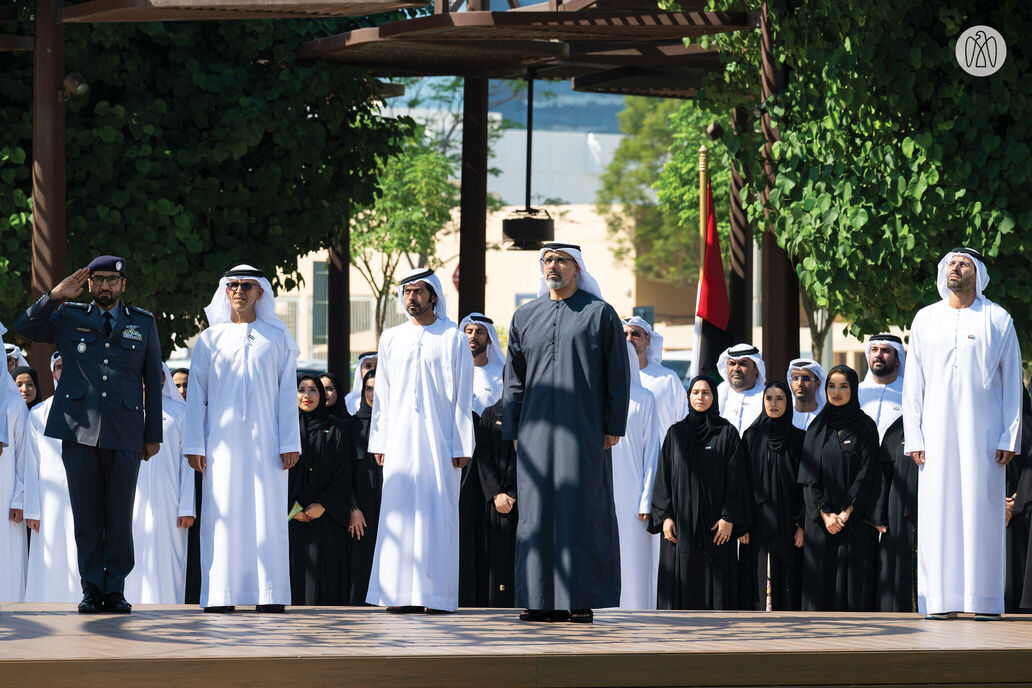 Khaled bin Mohamed bin Zayed raises UAE flag at Abu Dhabi Executive ...