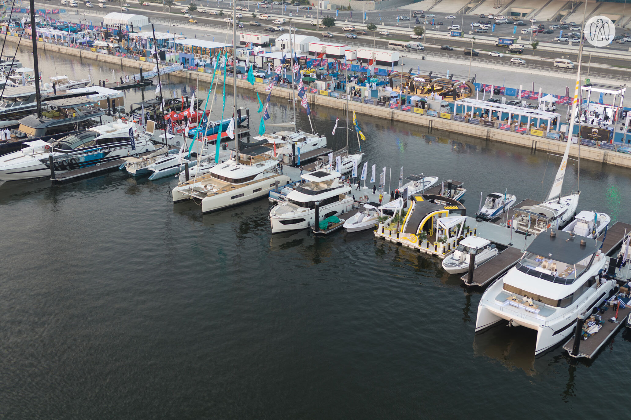 Hamdan bin Zayed visits 6th Abu Dhabi International Boat Show