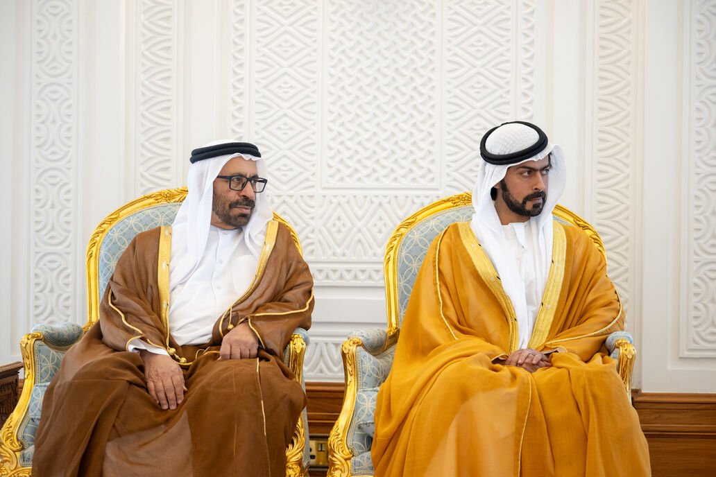 Emir of Qatar receives Crown Prince of Abu Dhabi