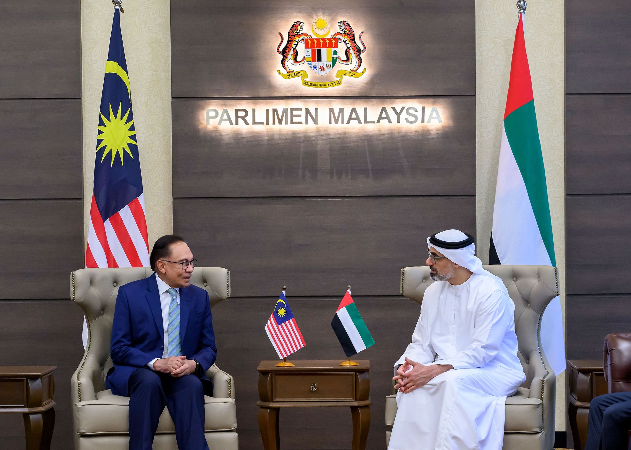 Khaled bin Mohamed bin Zayed meets Prime Minister of Malaysia in Kuala ...