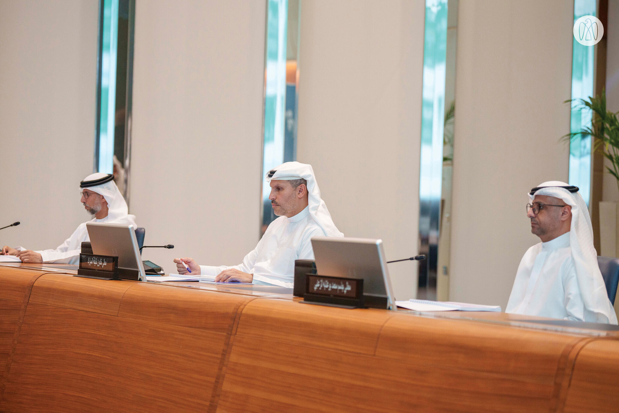 Khaled bin Mohamed bin Zayed chairs meeting of Executive Committee of ...