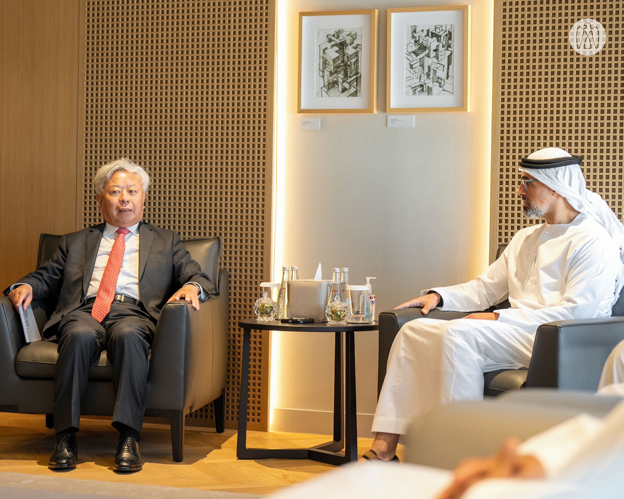 Khaled bin Mohamed bin Zayed meets with President of Asian ... Khaled bin Mohamed bin Zayed meets with President of Asian ...