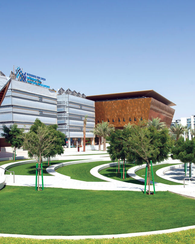 Mohamed Bin Zayed University of Artificial Intelligence (MBZUAI) Mohamed Bin Zayed University of Artificial Intelligence (MBZUAI)
