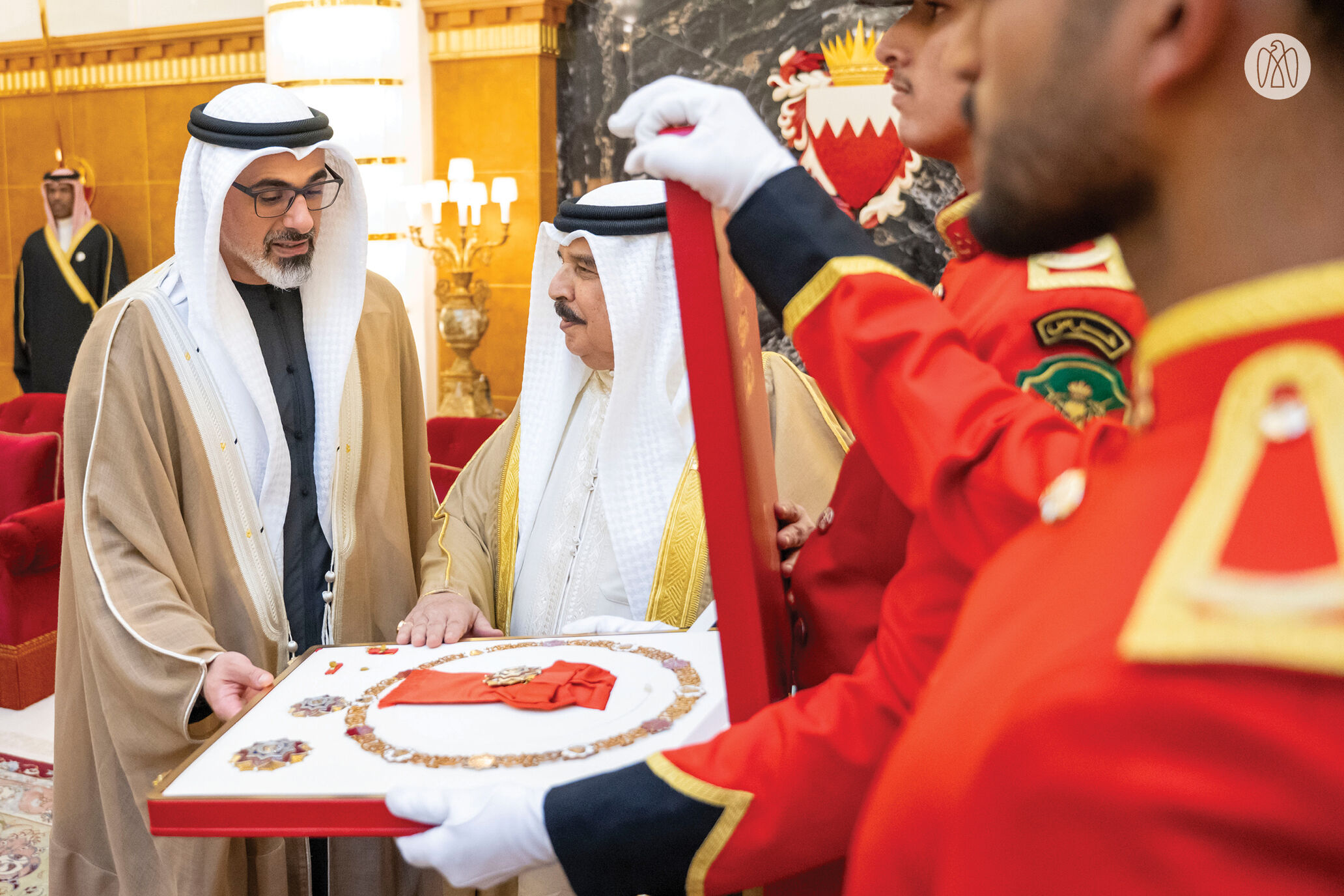King of Bahrain awards Crown Prince of Abu Dhabi with King Hamad Order ...