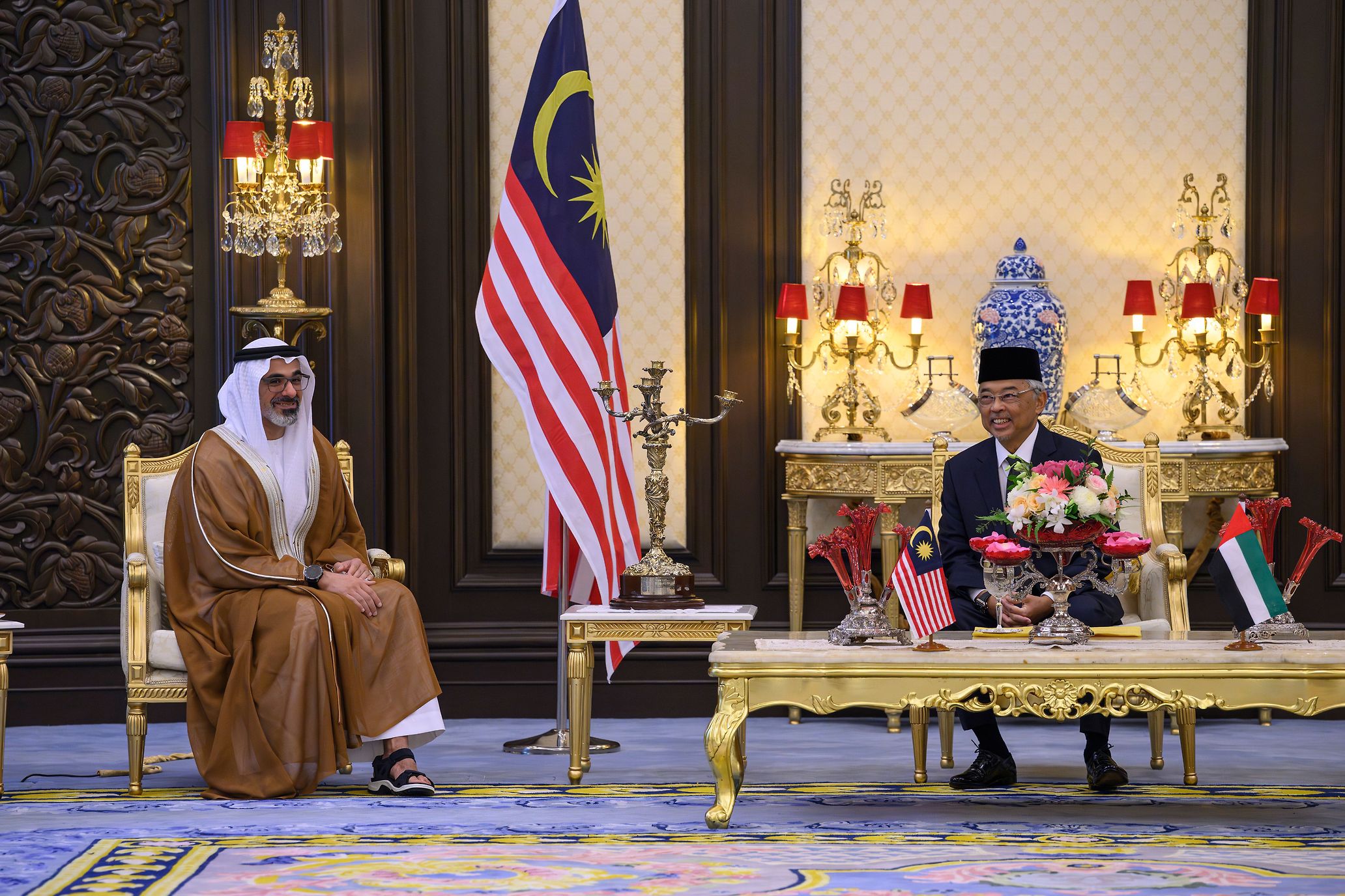 King Al-Sultan Abdullah Sultan Ahmed Shah of Malaysia welcomes Khaled ...
