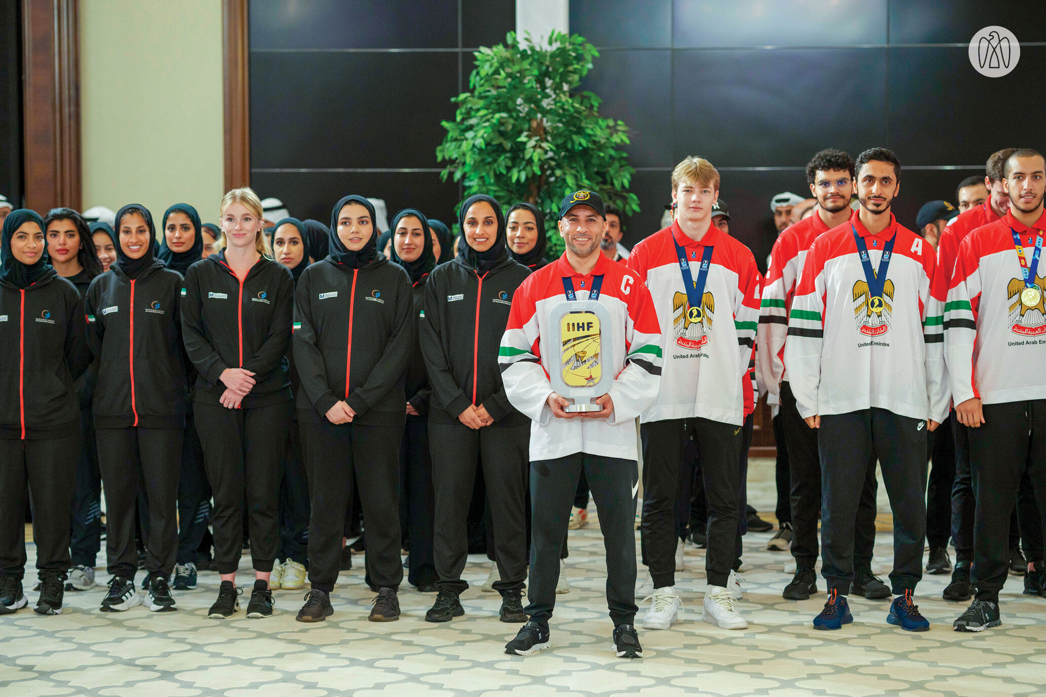 Khaled bin Mohamed bin Zayed receives athletes from UAE national winter ...