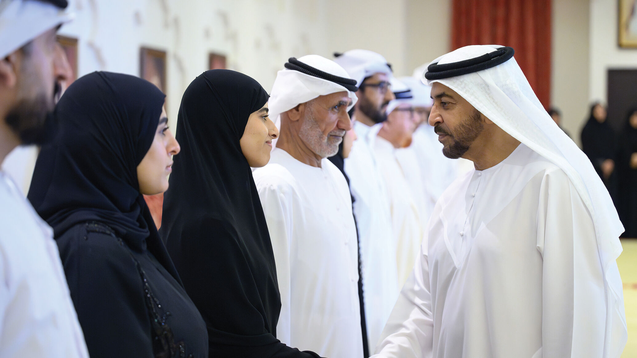 Hamdan bin Zayed receives top-achieving high school students from Al ...