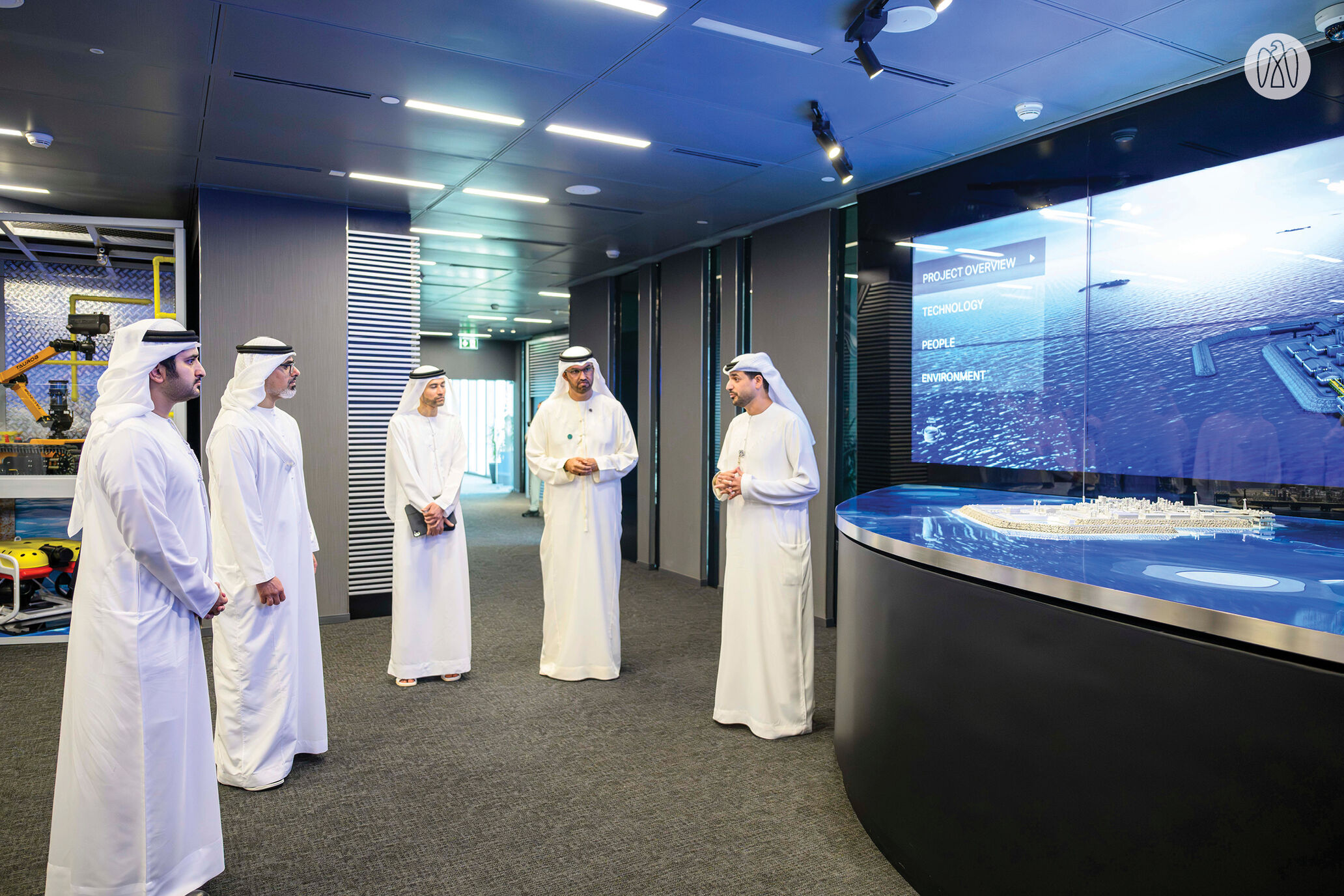 Khaled bin Mohamed bin Zayed receives Maktoum bin Mohammed bin Rashid ...