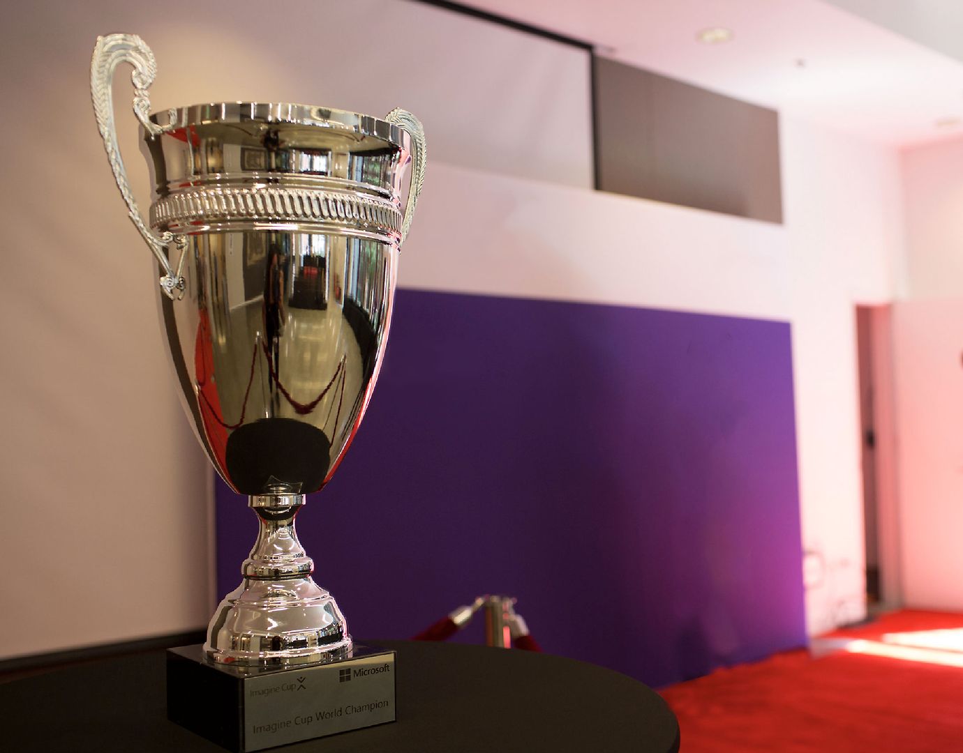 Khalifa Fund for Enterprise Development hosts and Microsoft UAE Imagine ...