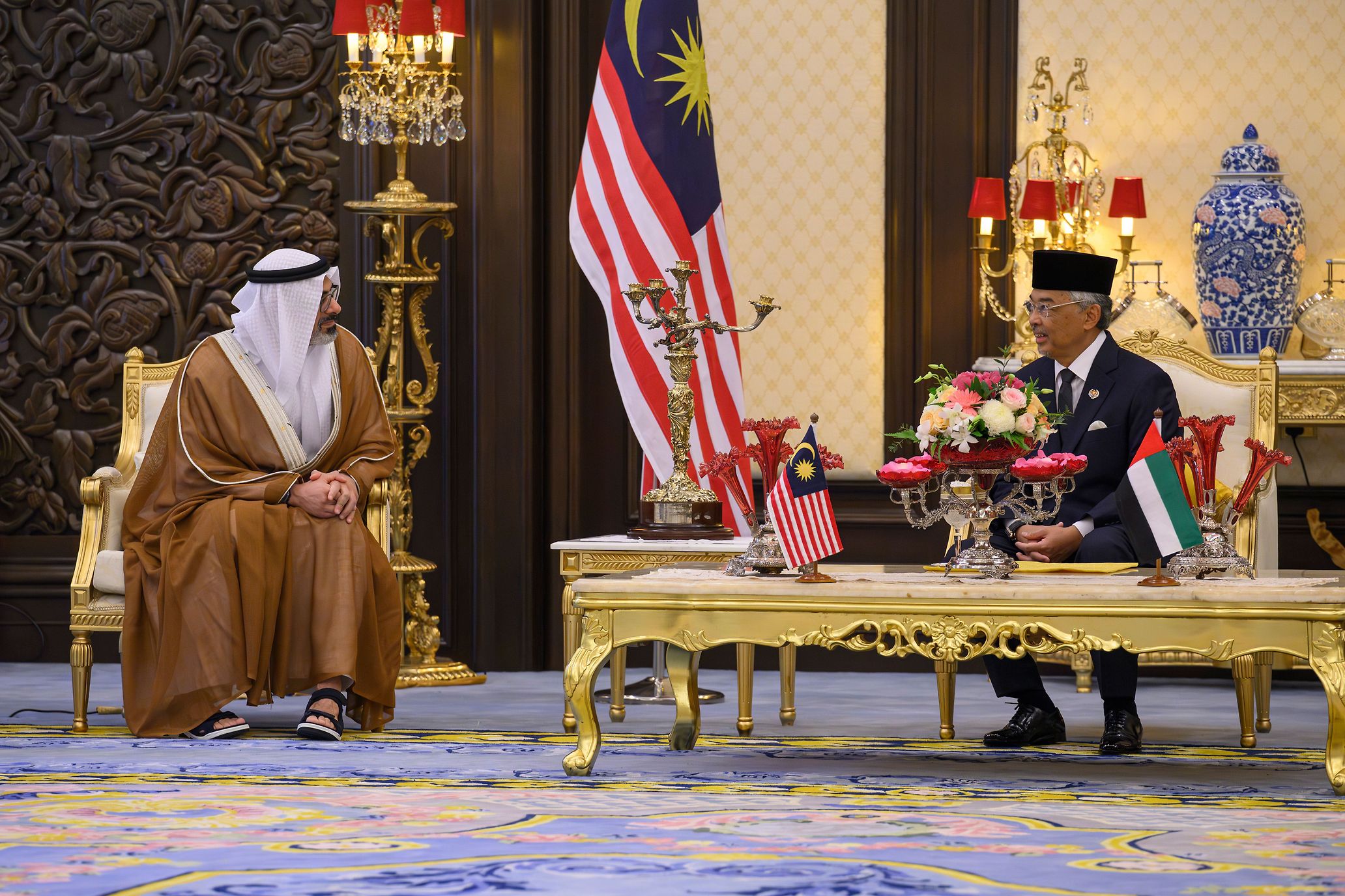 King Al-Sultan Abdullah Sultan Ahmed Shah of Malaysia welcomes Khaled ...