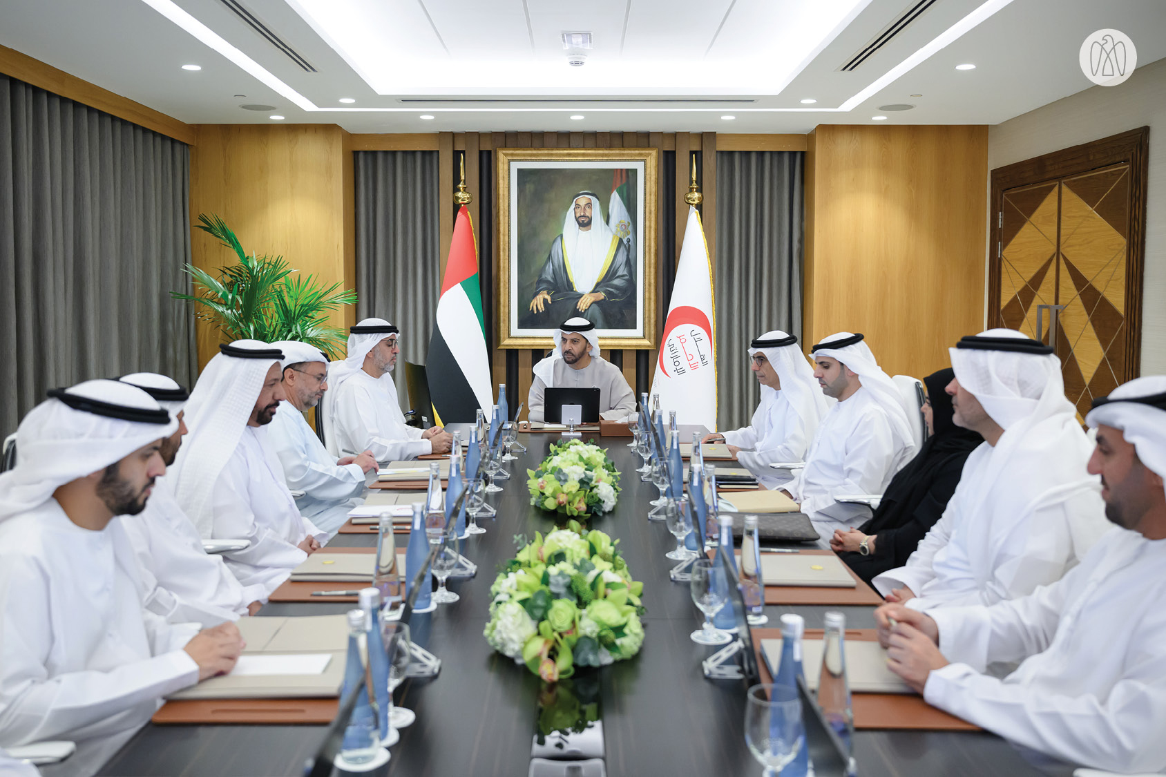 Hamdan bin Zayed chairs Emirates Red Crescent board meeting